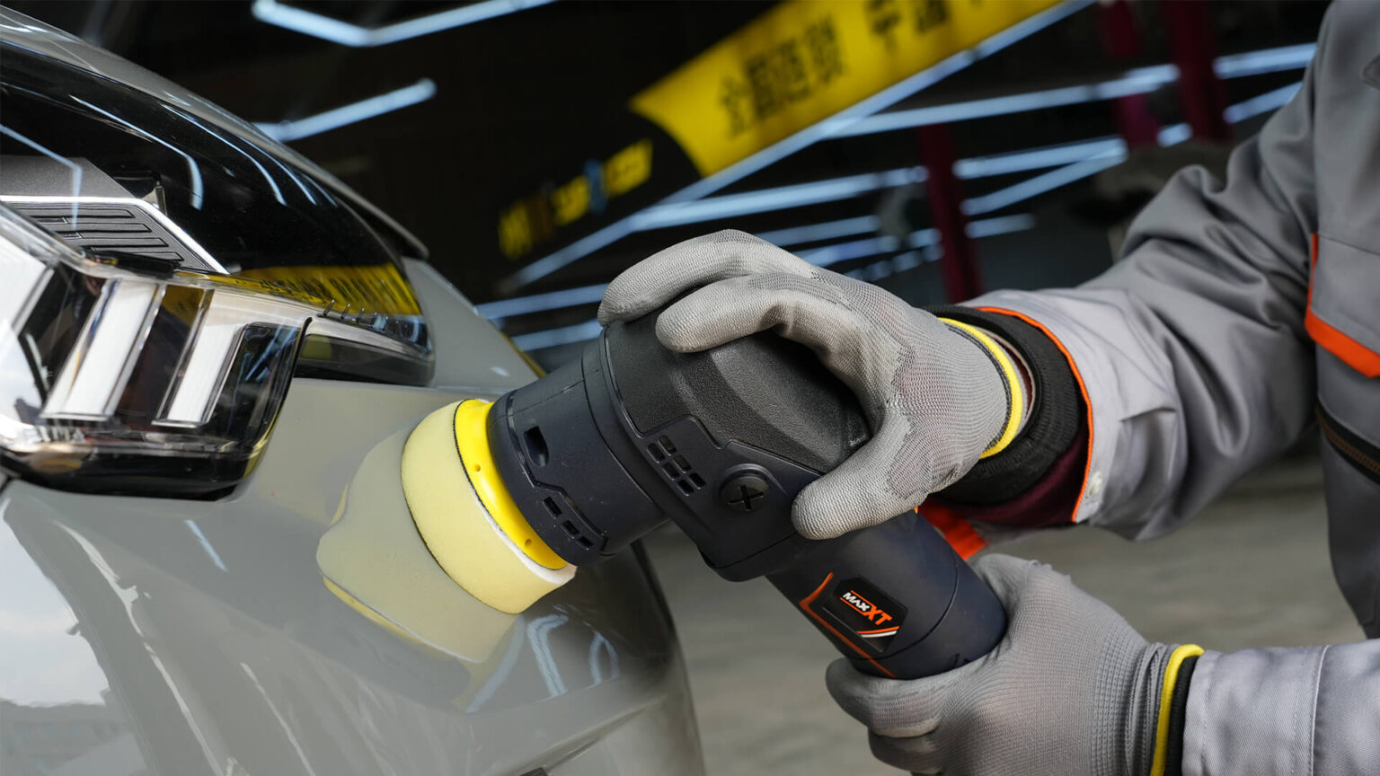 Comparison: Rotary vs. Random Orbital Polishers for Auto Detailing - MaxXT