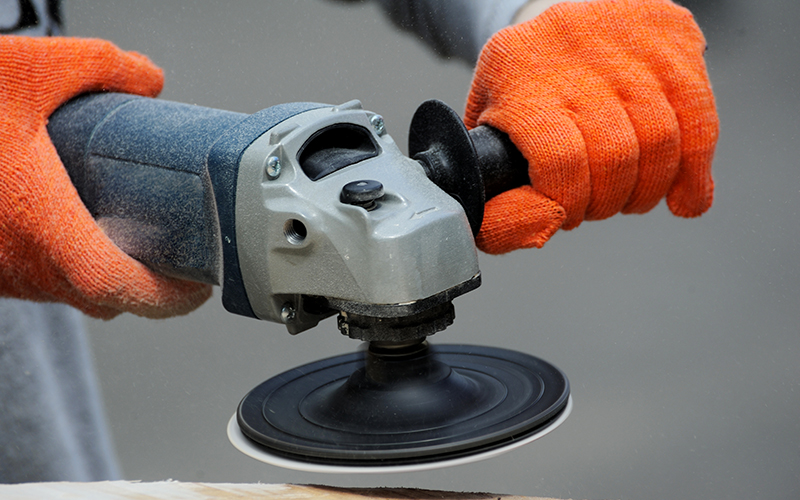 Choisir la bonne ponceuse orbitale sans balais : un guide convivial ...